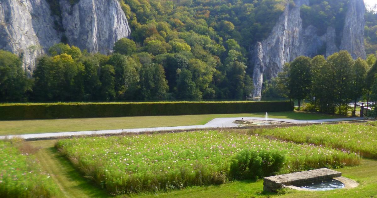 Découvrir – Freÿr – Château et jardins sur la Meuse